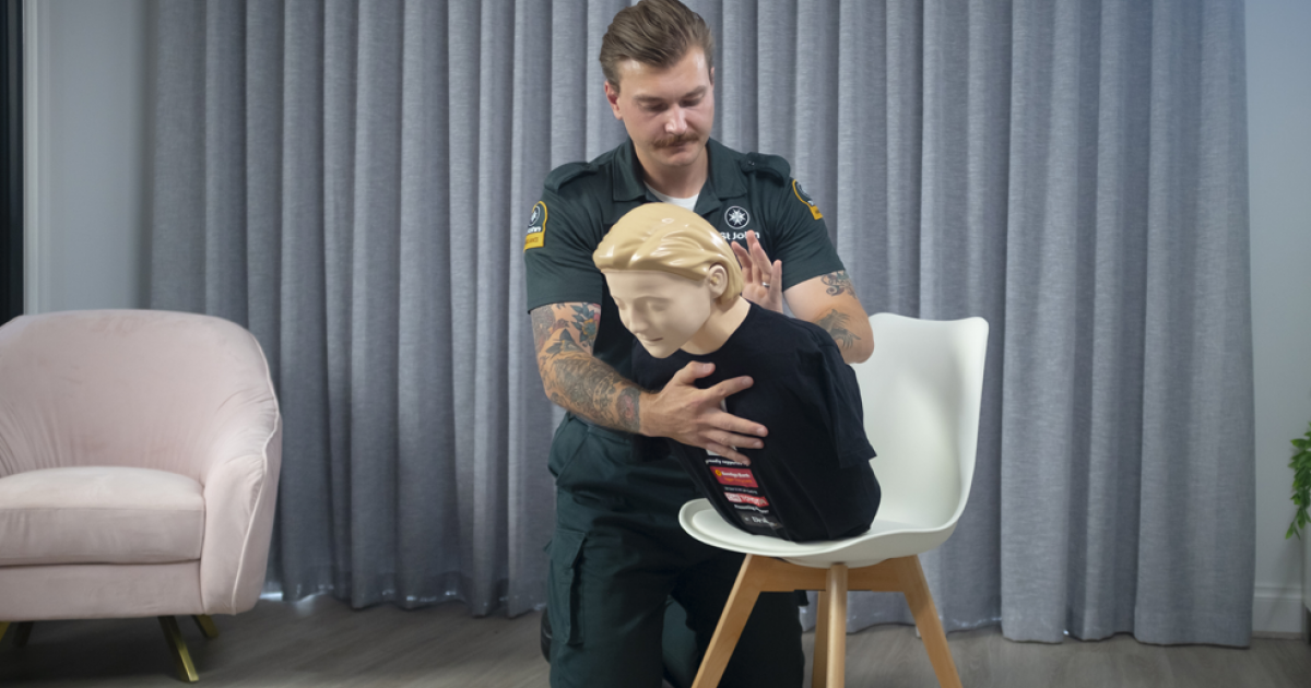 Health Partners | How to help someone who is choking